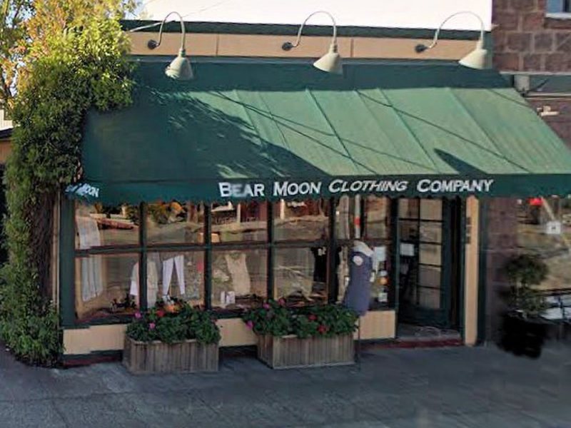 Shopping • Sonoma Plaza Visitor's Guide