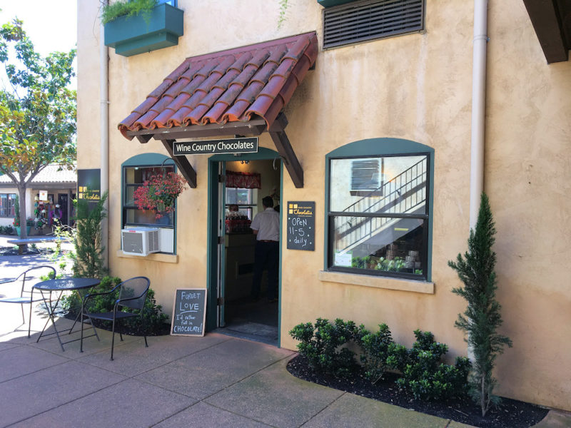 Shopping • Sonoma Plaza Visitor's Guide